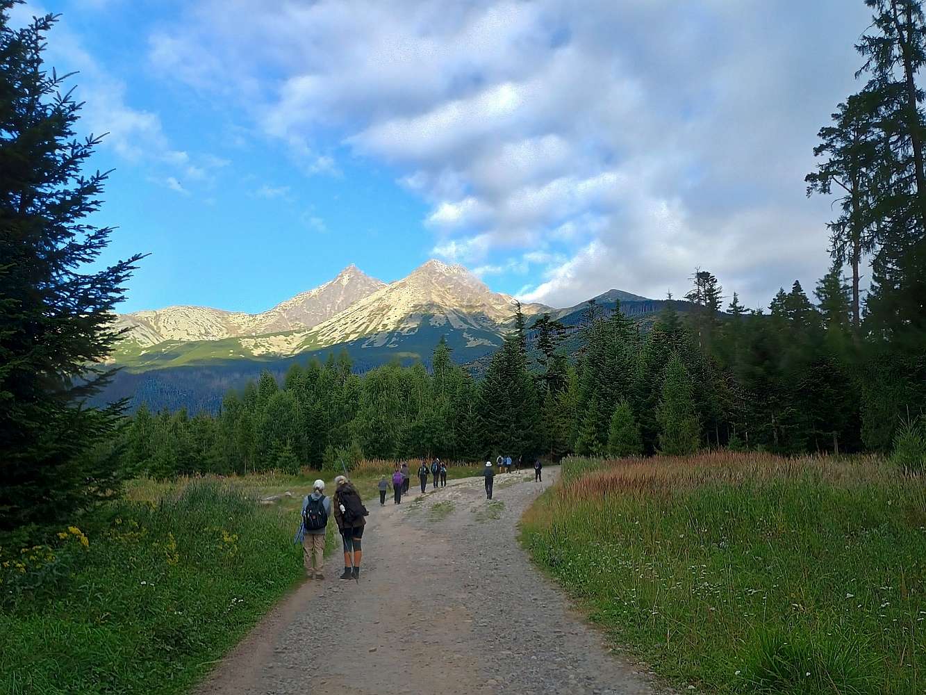 Bela Voda parkplace : Photos, Diagrams & Topos : SummitPost