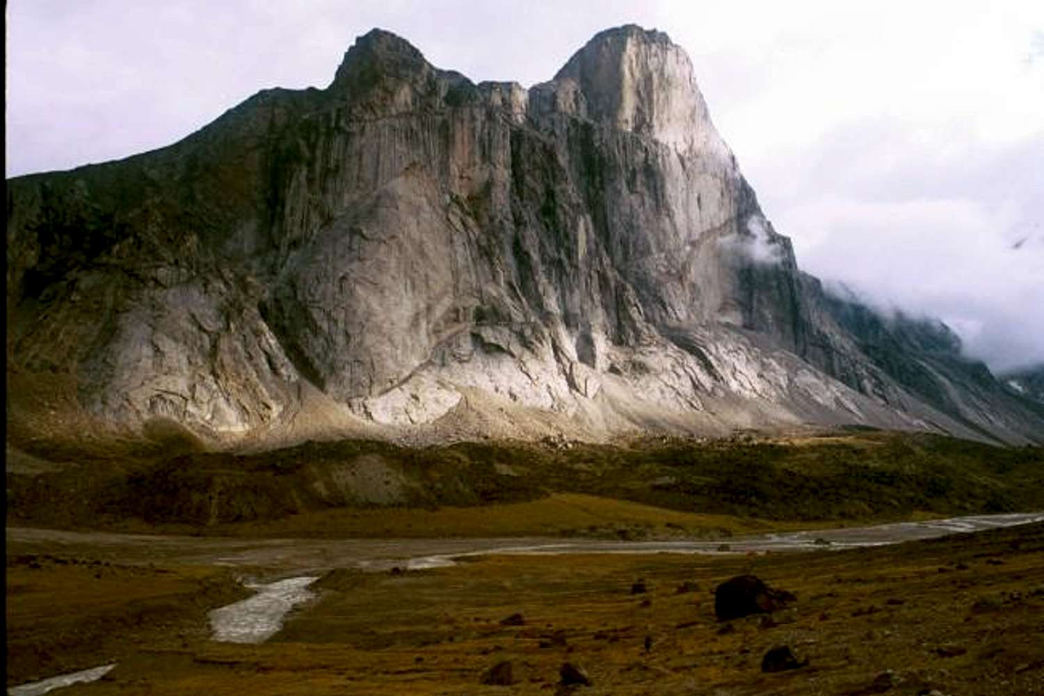 Mt. Thor in its entirety.... : Photos, Diagrams & Topos : SummitPost