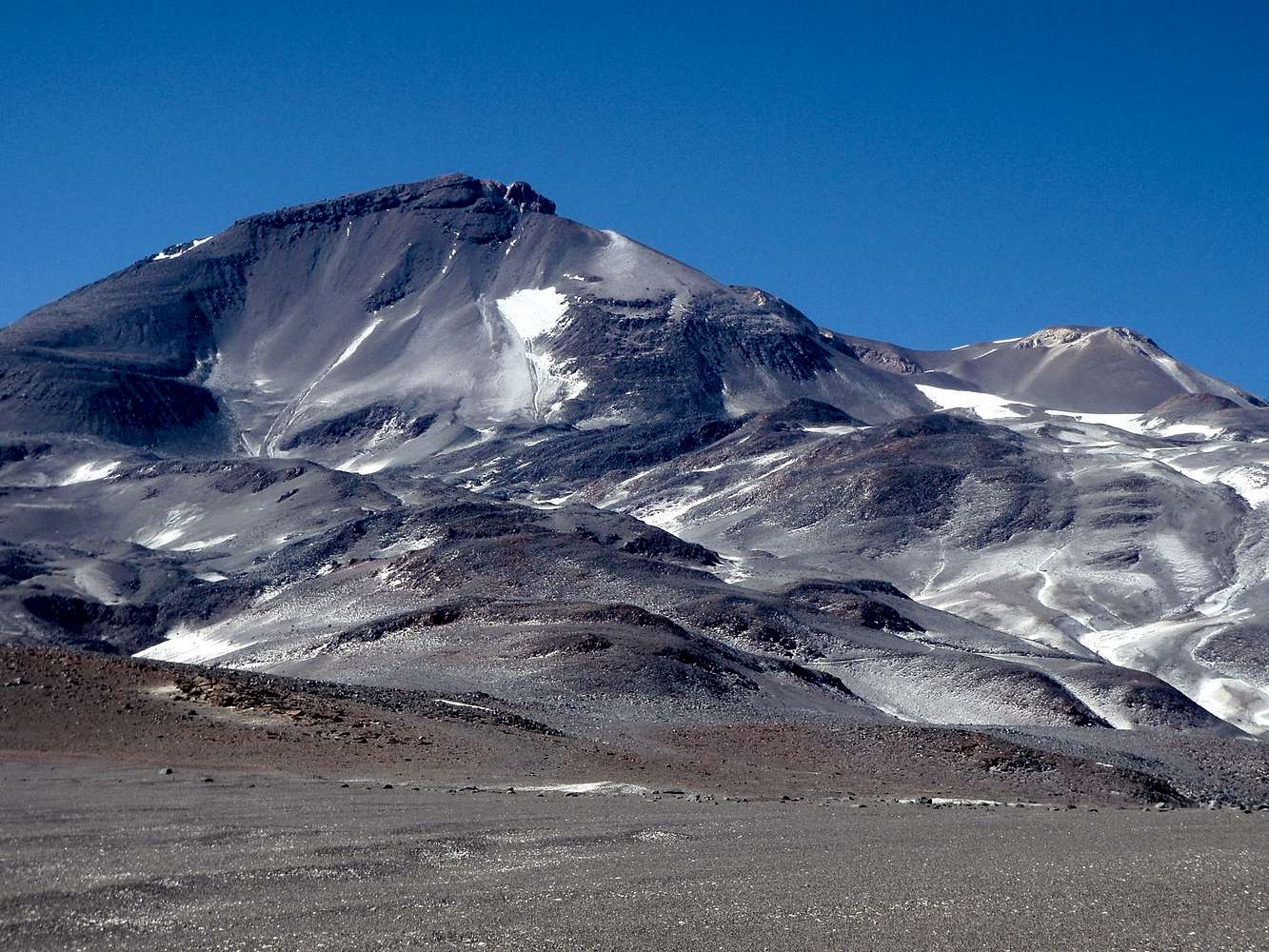 The World's Highest Volcano : Photos, Diagrams & Topos : SummitPost