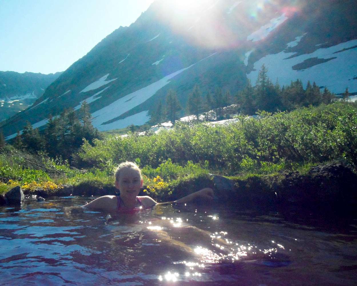 Conundrum Hot Springs in the Early Morning : Photos, Diagrams & Topos ...