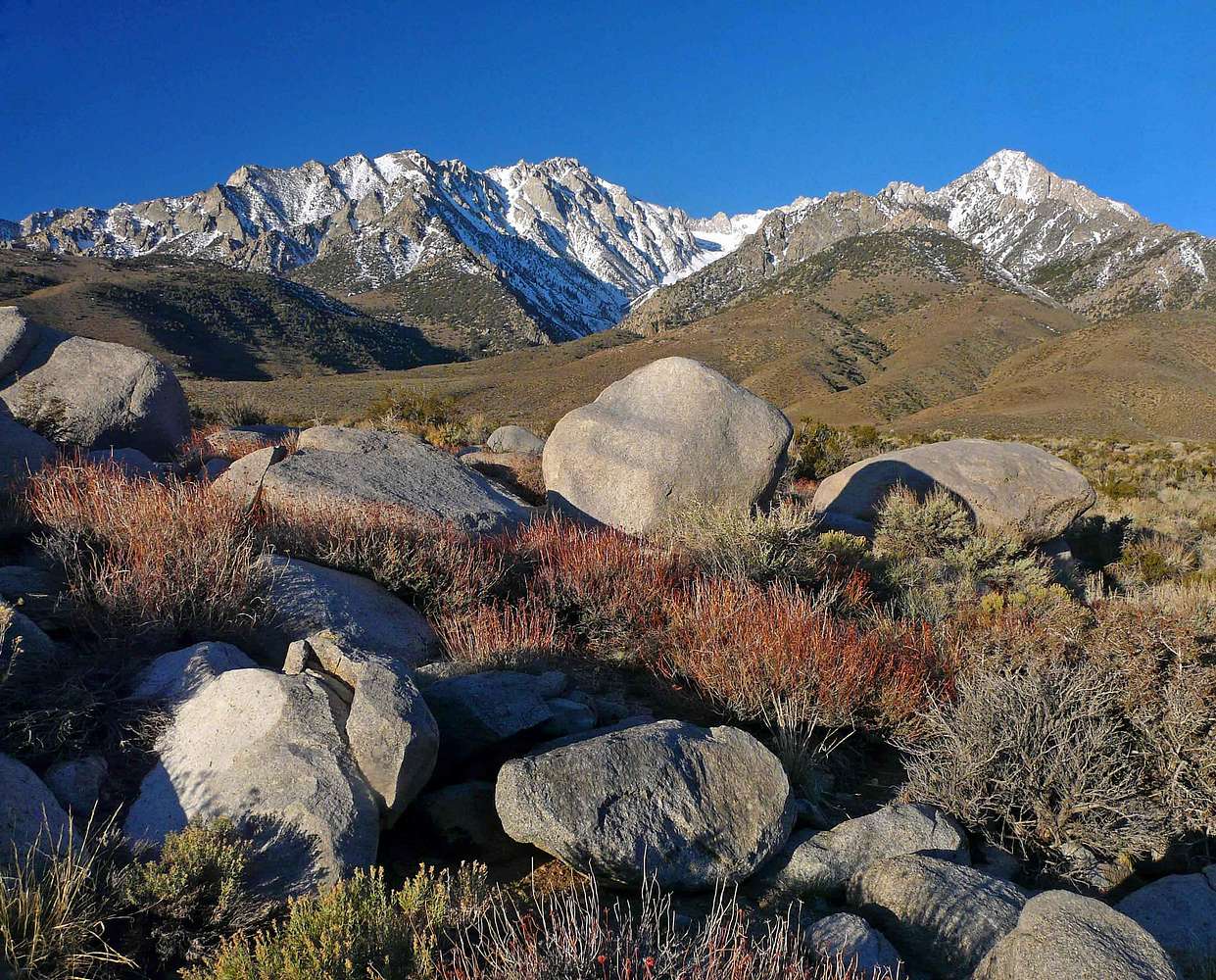 Mount Bradley and Independence Peak : Photos, Diagrams & Topos : SummitPost