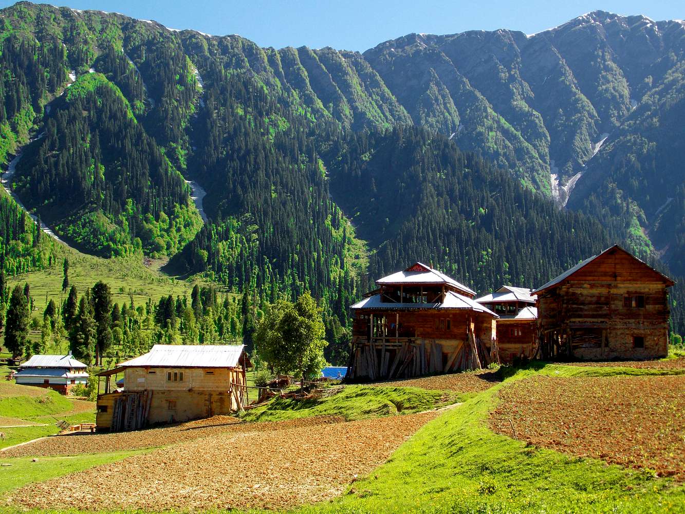 Neelum Valley (Pakistan) : Photos, Diagrams & Topos : SummitPost