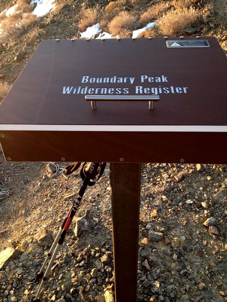 Boundary Peak trail register box : Photos, Diagrams & Topos : SummitPost