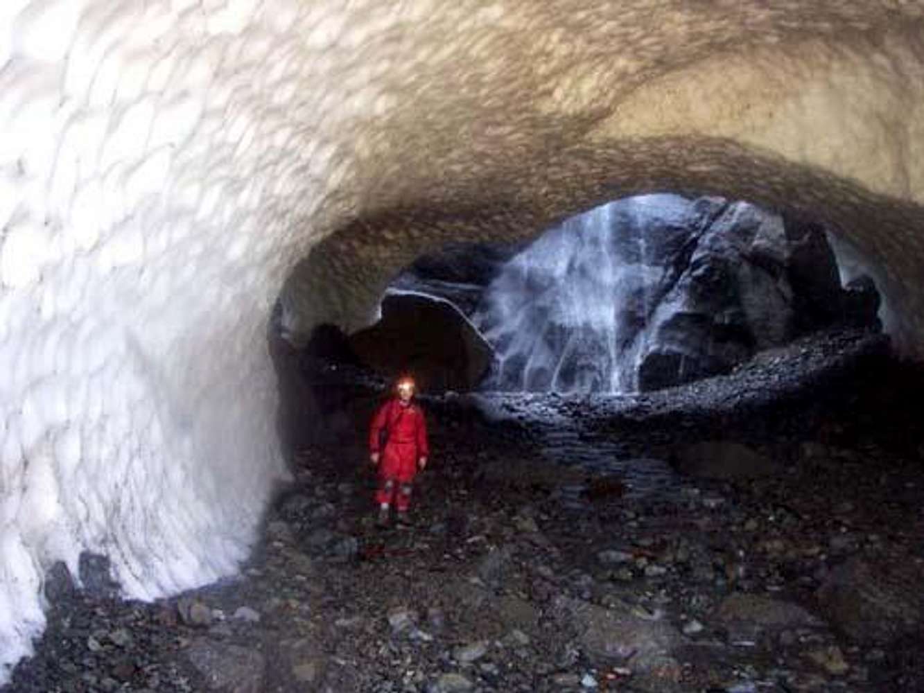 Big Four Ice Caves : Photos, Diagrams & Topos : SummitPost