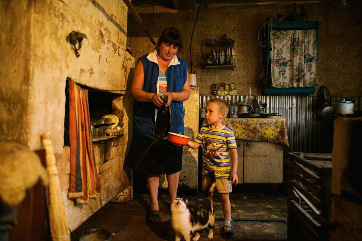Poverty in Russia : Photos, Diagrams & Topos : SummitPost