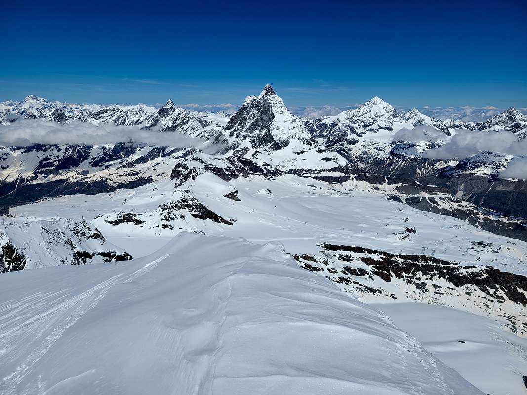 Matterhorn view from Breithorn : Photos, Diagrams & Topos : SummitPost