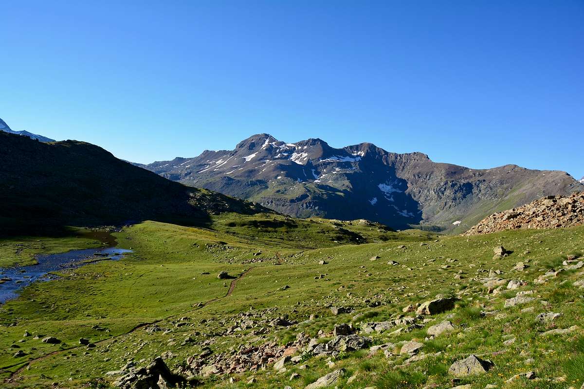 From left: Penne Blanche, Punta Coupe, Testa del Money and Mont Creya ...