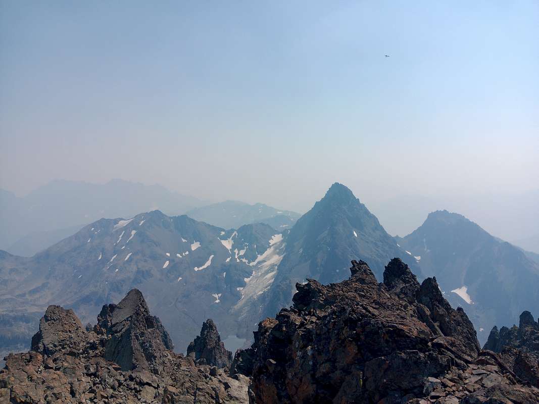 Mount Mystery in the distance : Photos, Diagrams & Topos : SummitPost