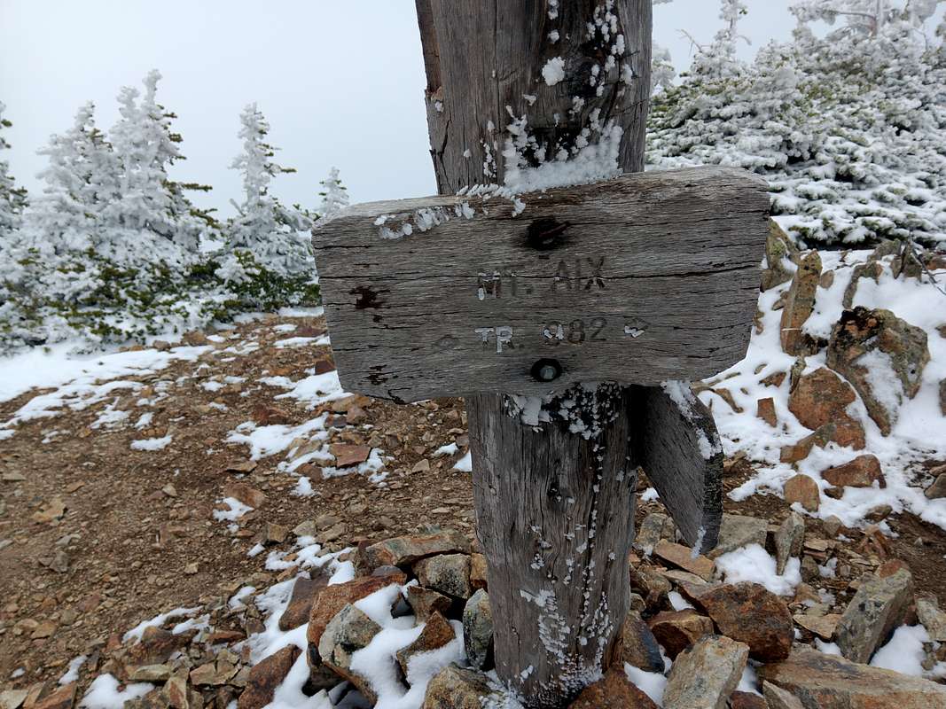 Trail marker : Photos, Diagrams & Topos : SummitPost