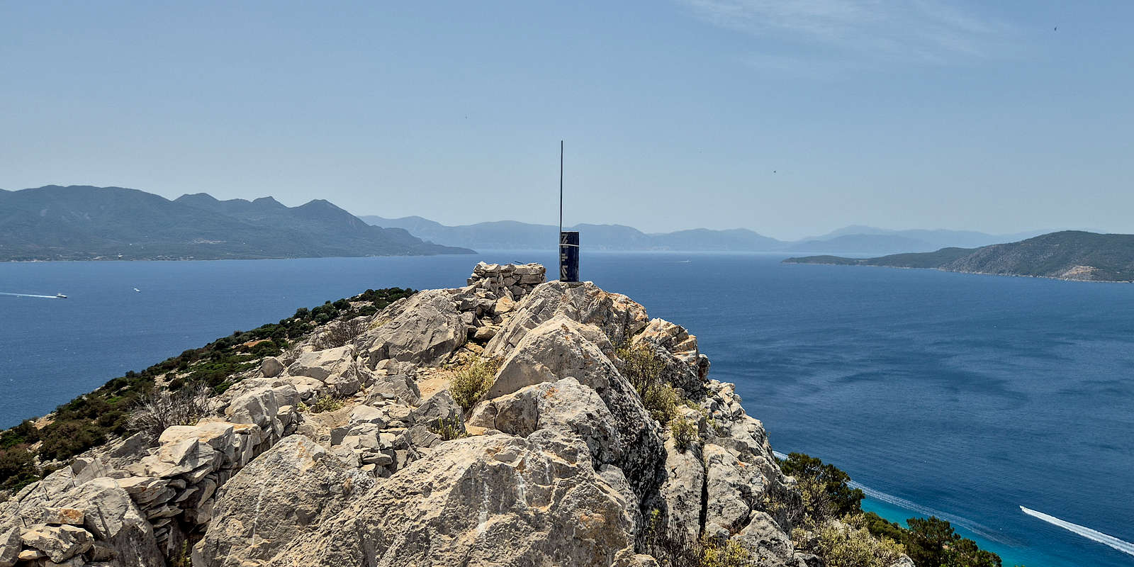 Moni (172m) Trig. Point seen from the watchtower, looking W : Photos ...