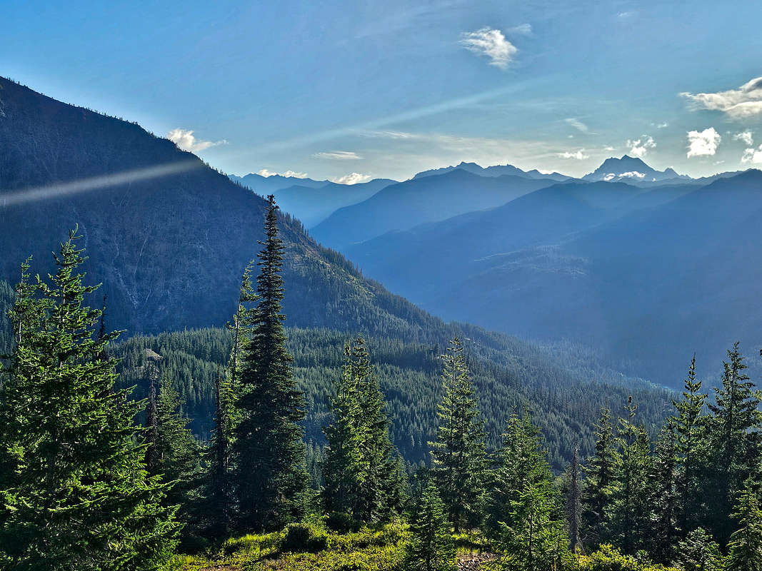 Mount Stuart : Photos, Diagrams & Topos : SummitPost