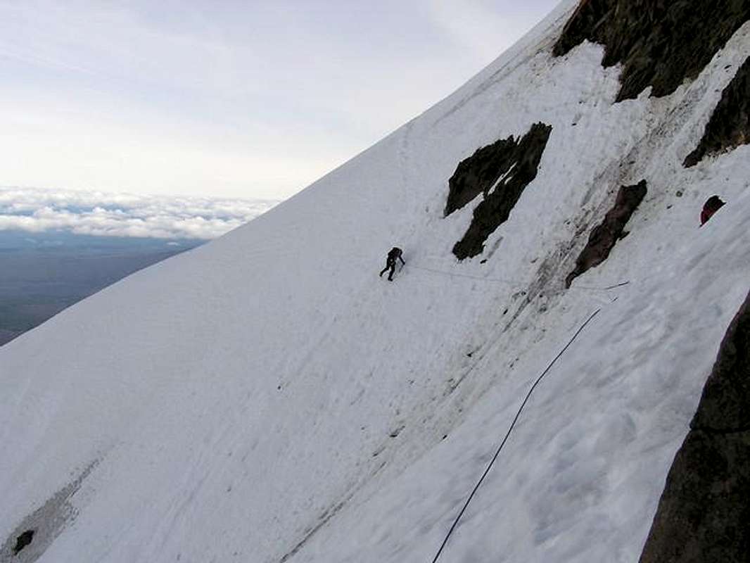 David leads the traverse. In... : Photos, Diagrams & Topos : SummitPost