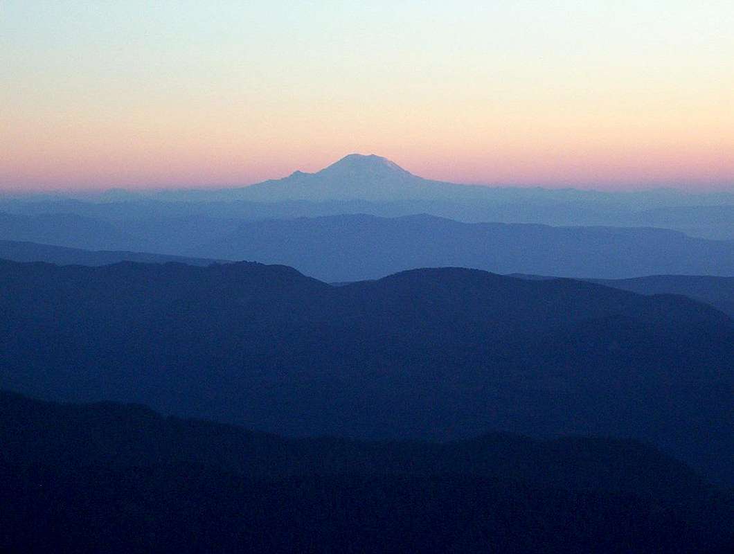 Mount Rainier Silhouette : Photos, Diagrams & Topos : SummitPost