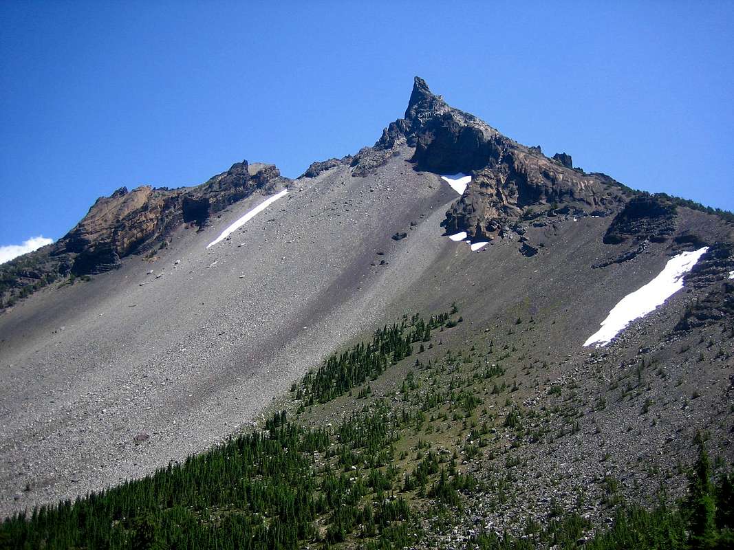 Thielsen- NW Side from the PCT : Photos, Diagrams & Topos : SummitPost