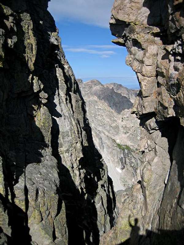 A notch on the North Ridge : Photos, Diagrams & Topos : SummitPost