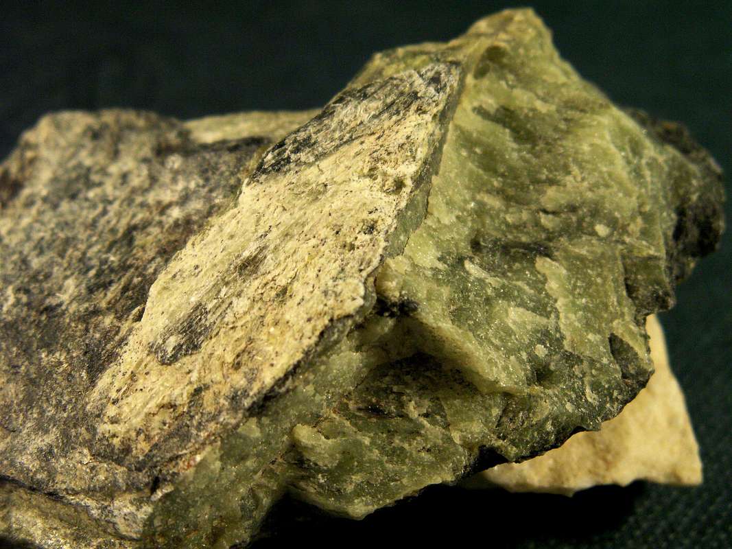 A serpentinite rock... : Photos, Diagrams & Topos : SummitPost