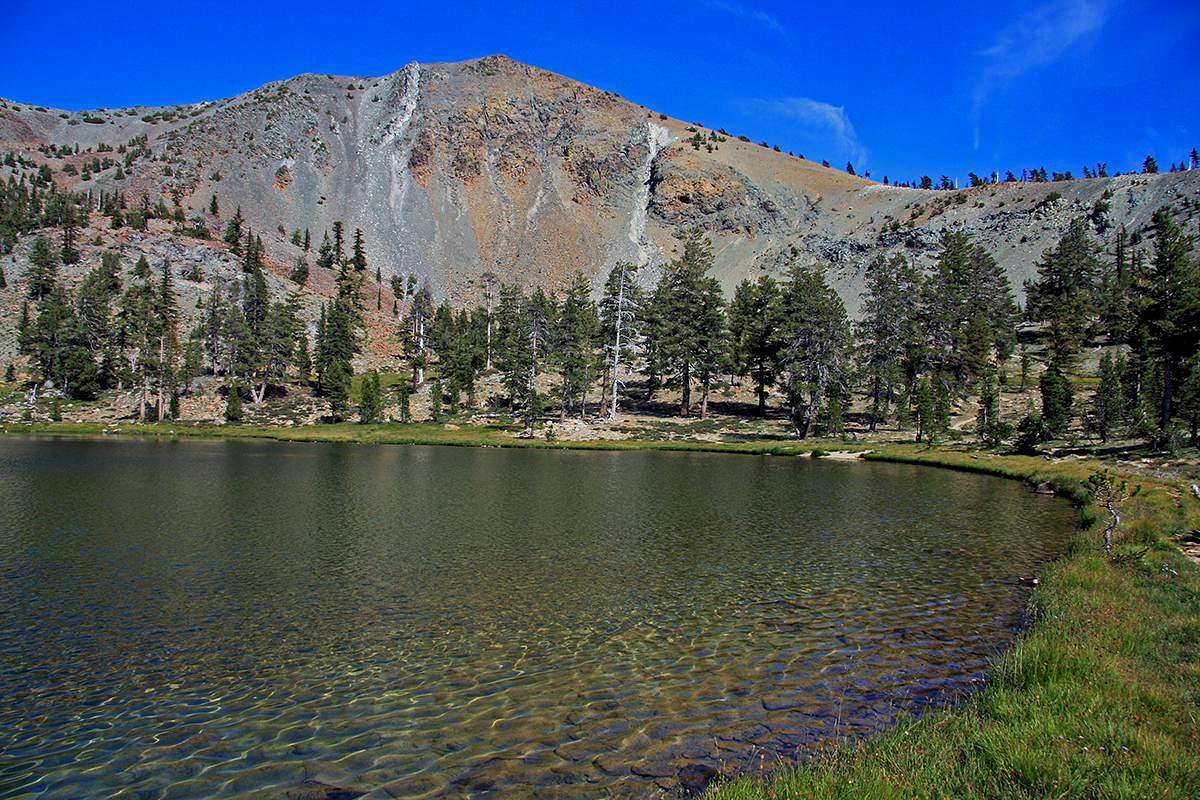 Mount Eddy from Upper Deadfall Lake : Photos, Diagrams & Topos : SummitPost