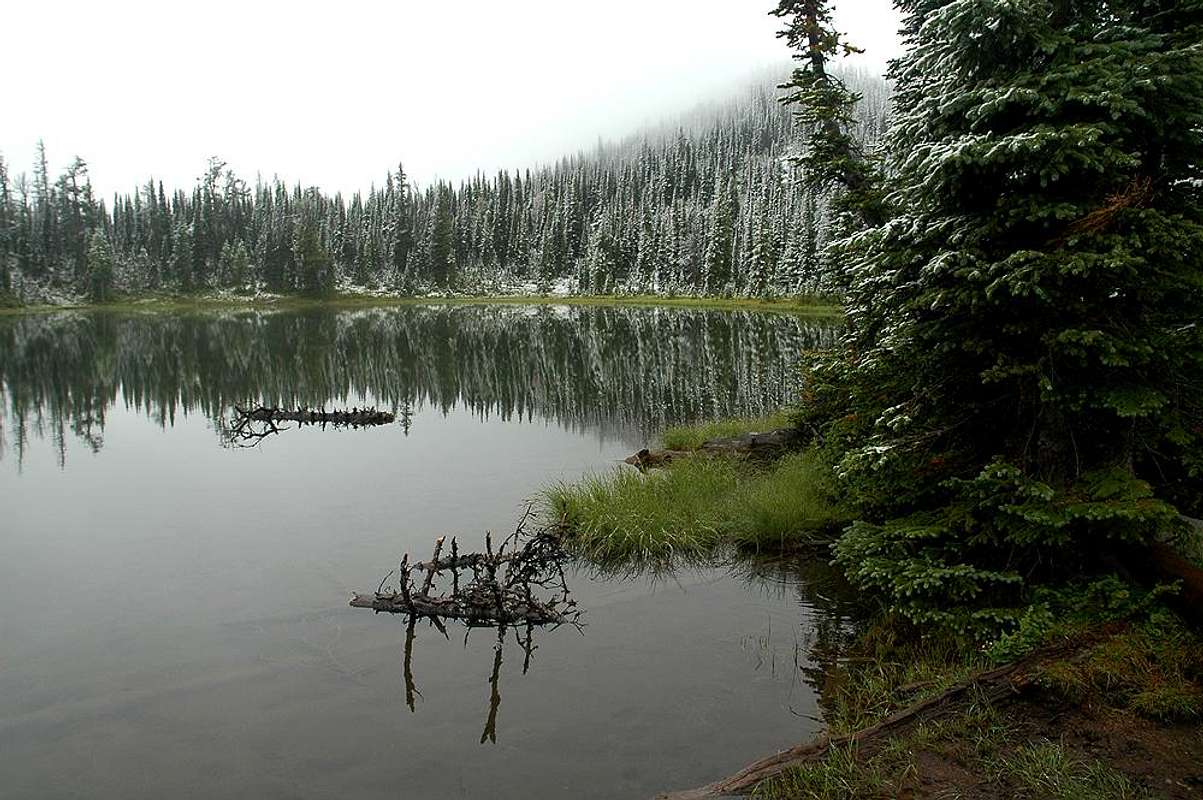 Summit Lake : Photos, Diagrams & Topos : SummitPost