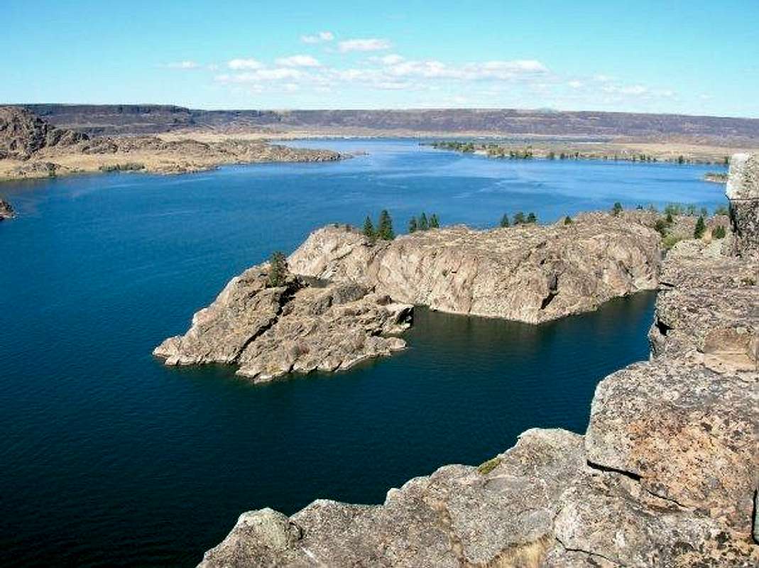 Banks Lake : Photos, Diagrams & Topos : SummitPost