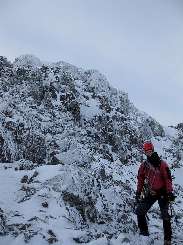 Standing on the ridge of Ben Nevis's Ledge Route : Photos, Diagrams ...