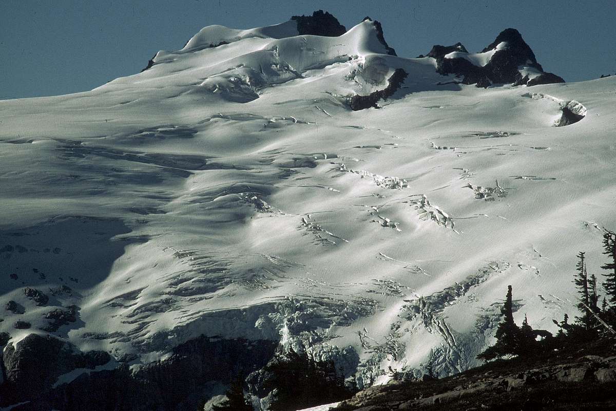 The Challenger Glacier : Photos, Diagrams & Topos : SummitPost