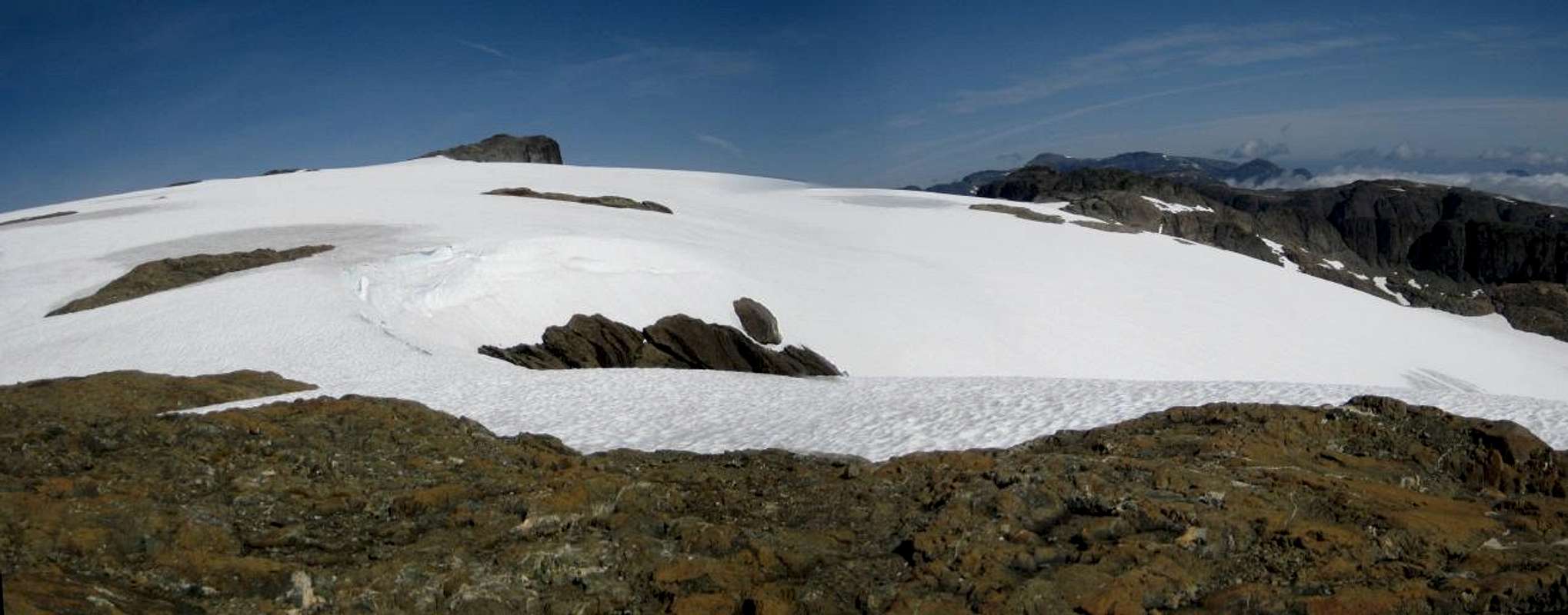 The Comox Glacier : Climbing, Hiking & Mountaineering : SummitPost