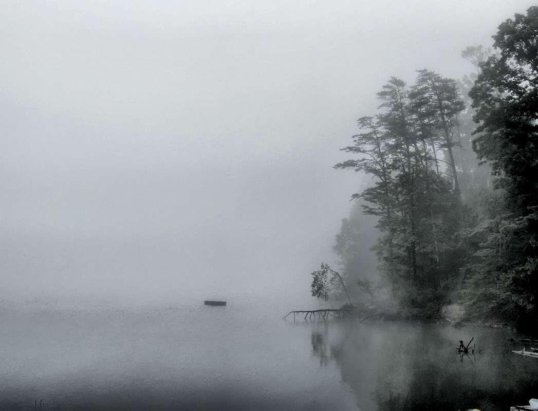 Lake Merriweather early morning fog, VA : Photos, Diagrams & Topos ...