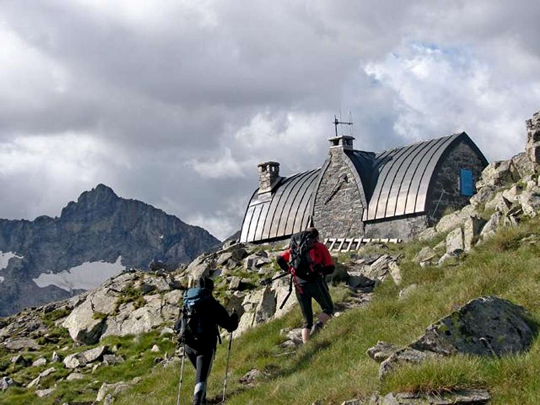 Refuge Packe : Photos, Diagrams & Topos : SummitPost