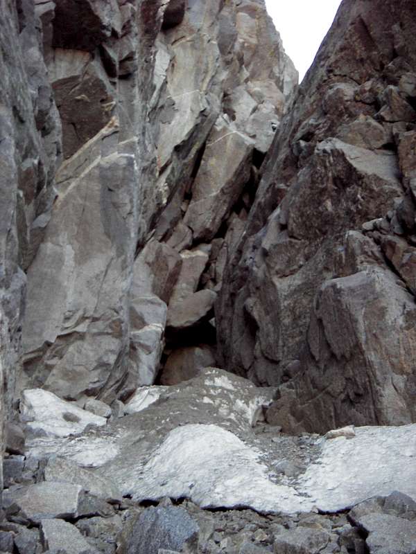 The Chockstone at about 13,000' : Photos, Diagrams & Topos : SummitPost