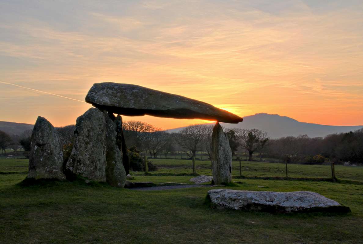 Pentre Ifan : Photos, Diagrams & Topos : SummitPost