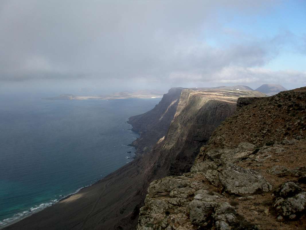 Risco de Famara : Photos, Diagrams & Topos : SummitPost