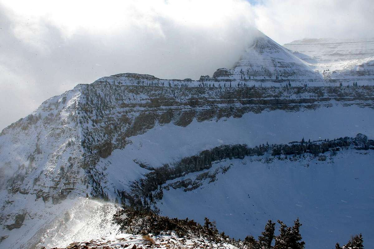 The Razorback Ridge. : Photos, Diagrams & Topos : SummitPost