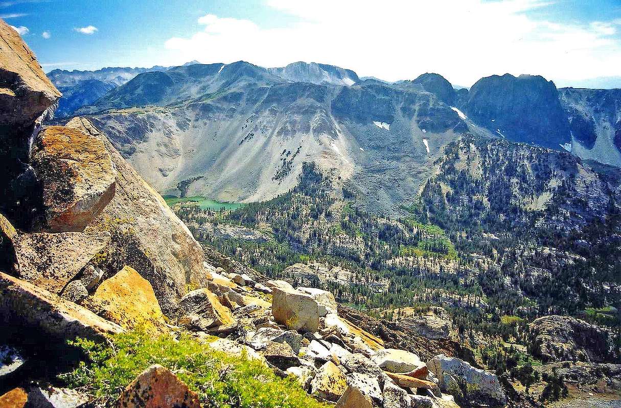 Mammoth Crest from Pyramid Peak northwest ridge : Photos, Diagrams ...