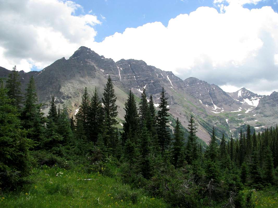 Pyramid Peak : Photos, Diagrams & Topos : SummitPost Pyramid Peak : Photos, Diagrams & Topos : SummitPost