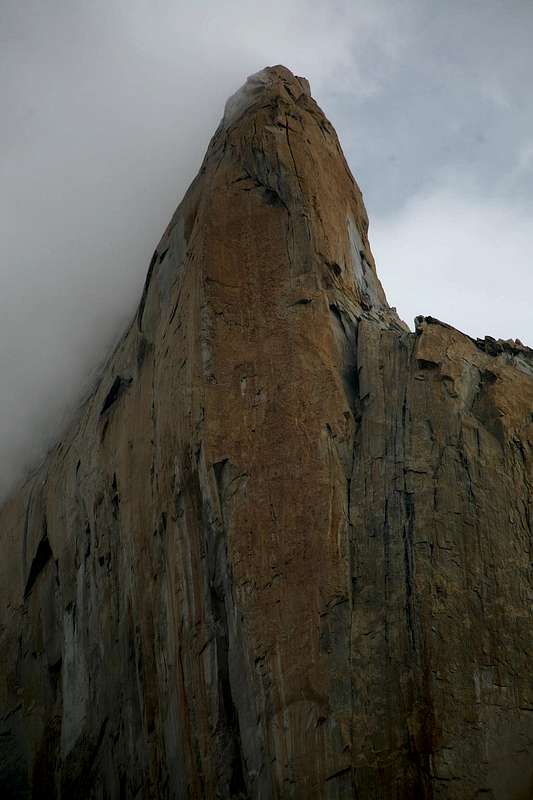 Great Trango Tower, Karakoram, Pakistan : Photos, Diagrams & Topos ...