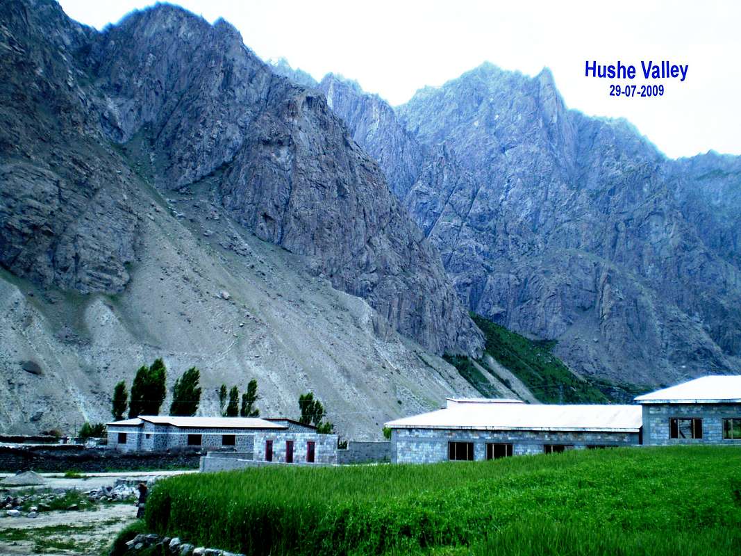 Hushe Valley, Pakistan : Photos, Diagrams & Topos : SummitPost