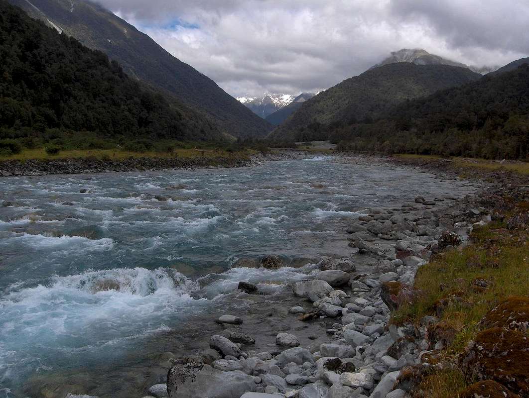 The Taipo River : Photos, Diagrams & Topos : SummitPost