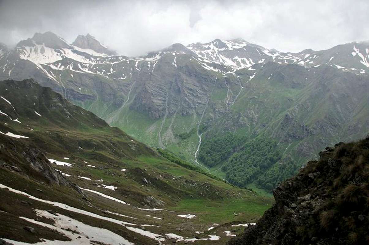 Kabash: Second attempt - Dlaboka Reka valley : Photos, Diagrams & Topos ...