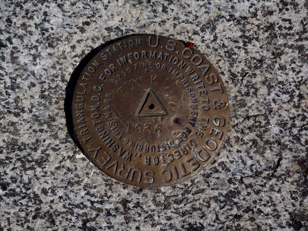 Tunk Mountain - USGS Benchmark : Photos, Diagrams & Topos : SummitPost