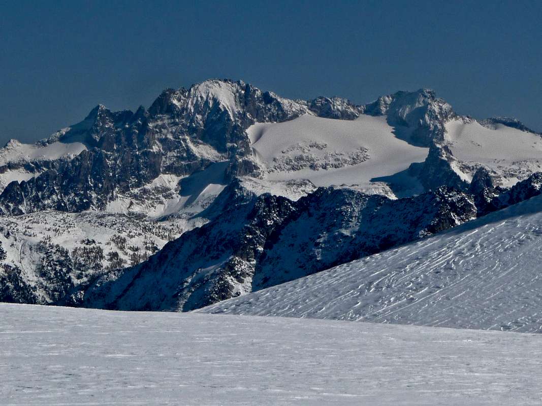 Mount Logan's West Face : Photos, Diagrams & Topos : SummitPost