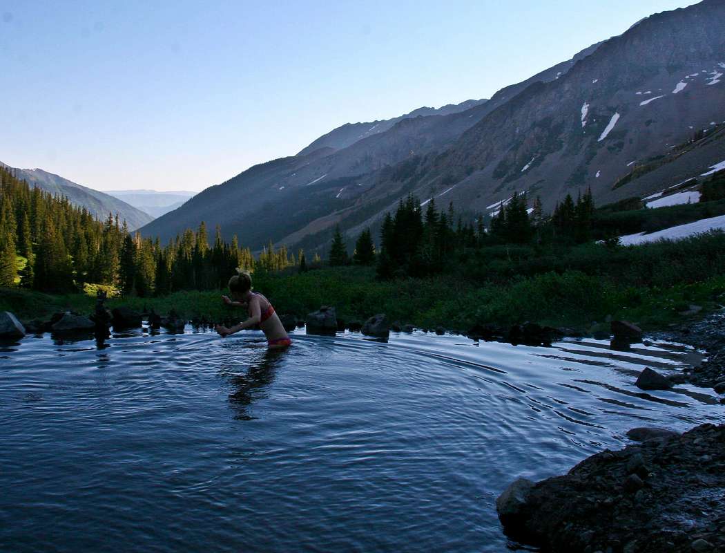 Splashing in the Conundrum Hot Springs : Photos, Diagrams & Topos ...