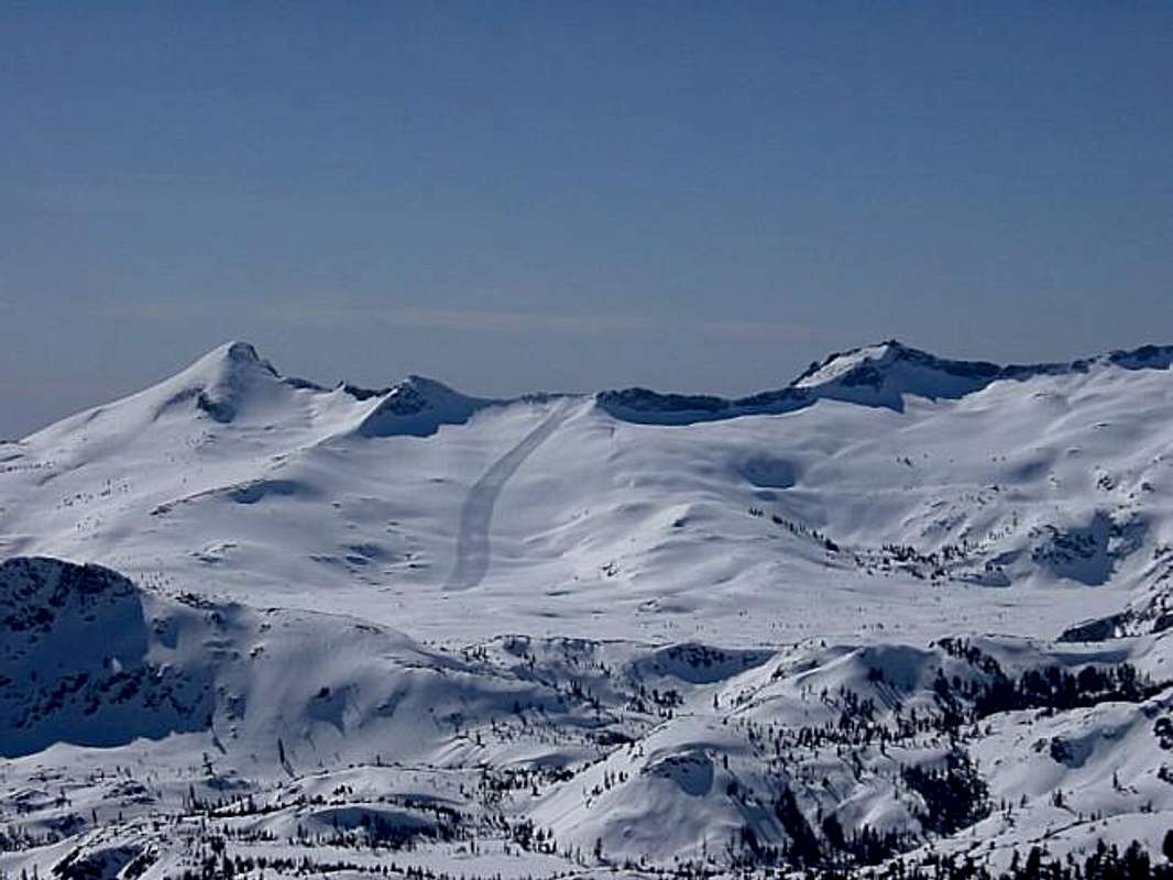 A big wet avalanche slides... : Photos, Diagrams & Topos : SummitPost