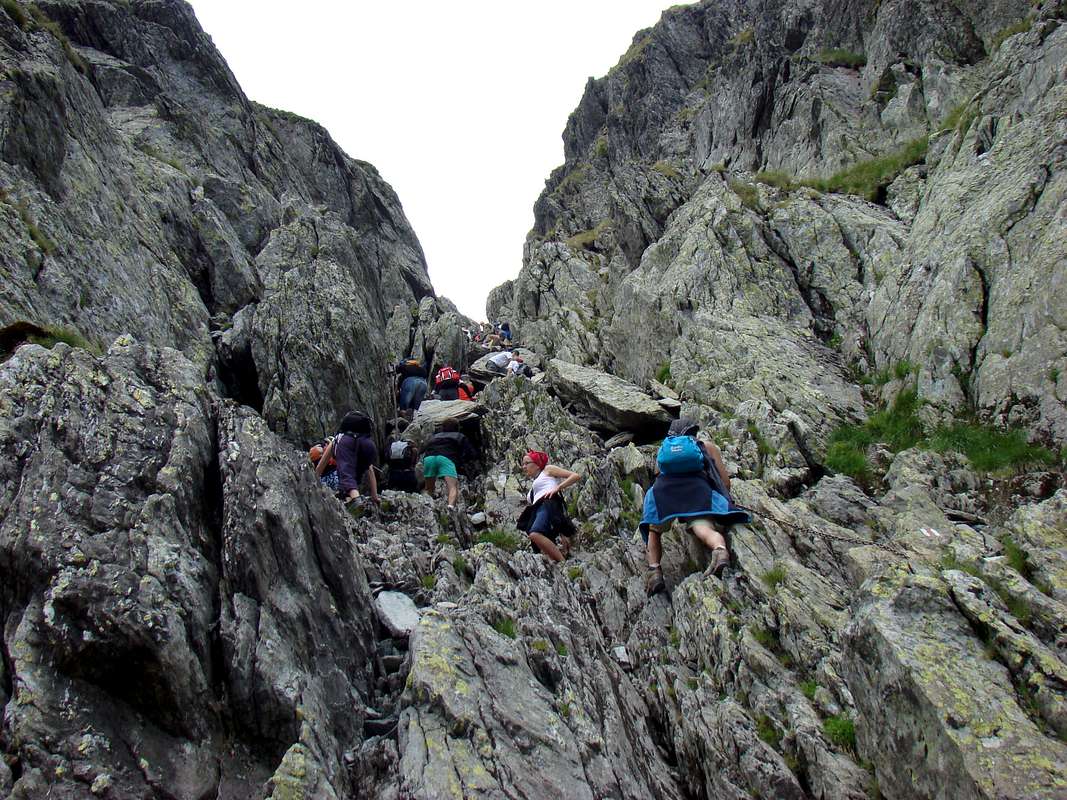 Strunga Dracului : Photos, Diagrams & Topos : SummitPost