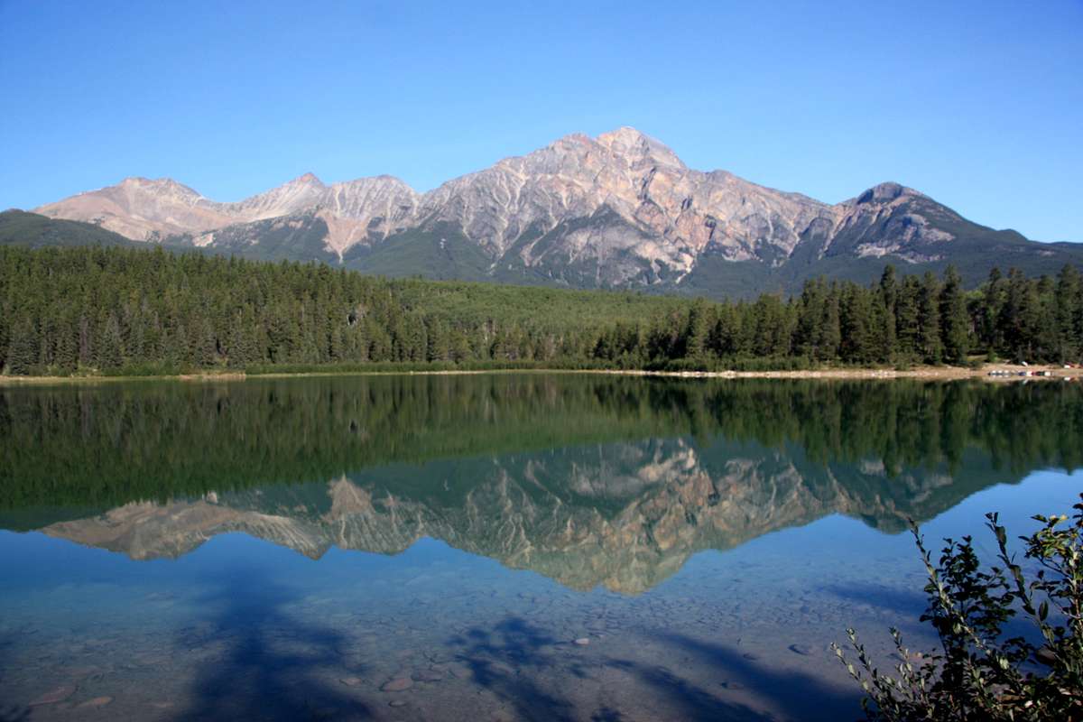 Pyramid Mountain : Photos, Diagrams & Topos : SummitPost
