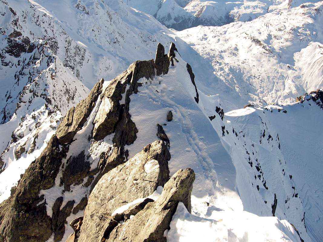 The west ridge : Photos, Diagrams & Topos : SummitPost
