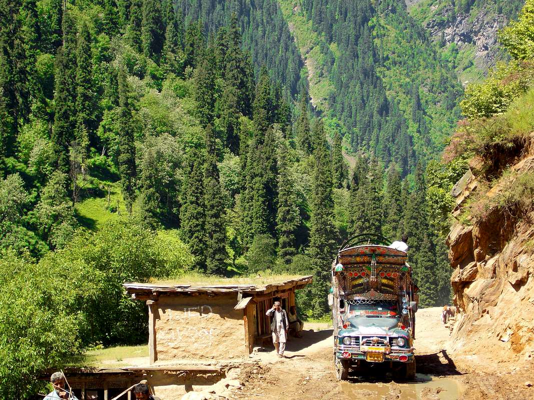 Neelum Valley (Pakistan) : Photos, Diagrams & Topos : SummitPost