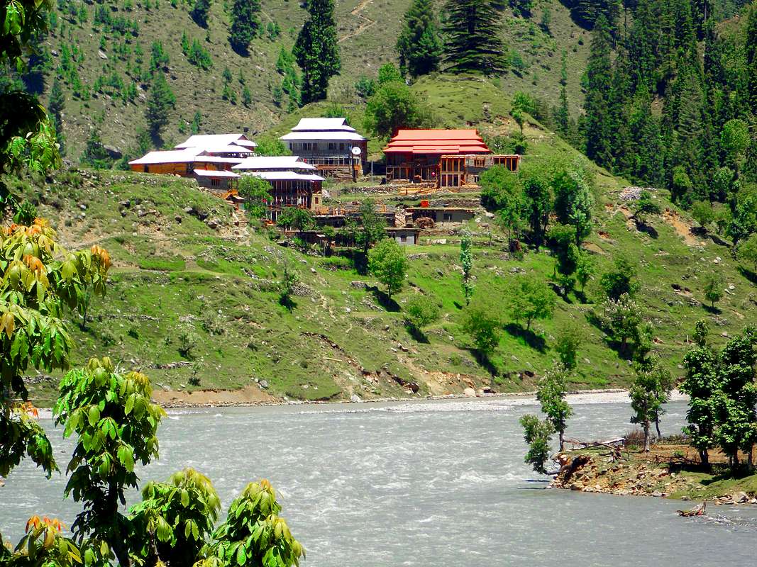 Neelum Valley (Pakistan) : Photos, Diagrams & Topos : SummitPost