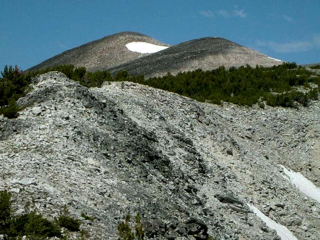 Typical ridge terrain on the... : Photos, Diagrams & Topos : SummitPost