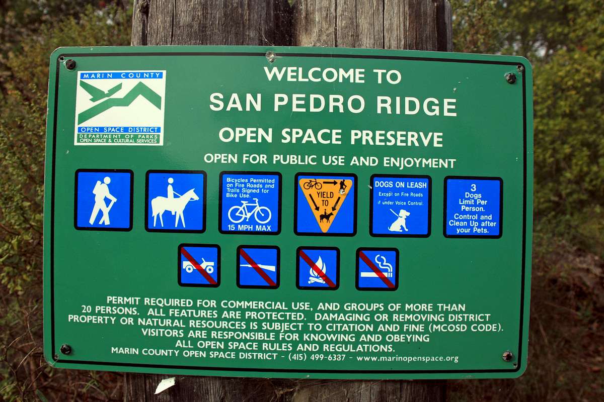 San Pedro Ridge (Mountain) red tape sign : Photos, Diagrams & Topos ...