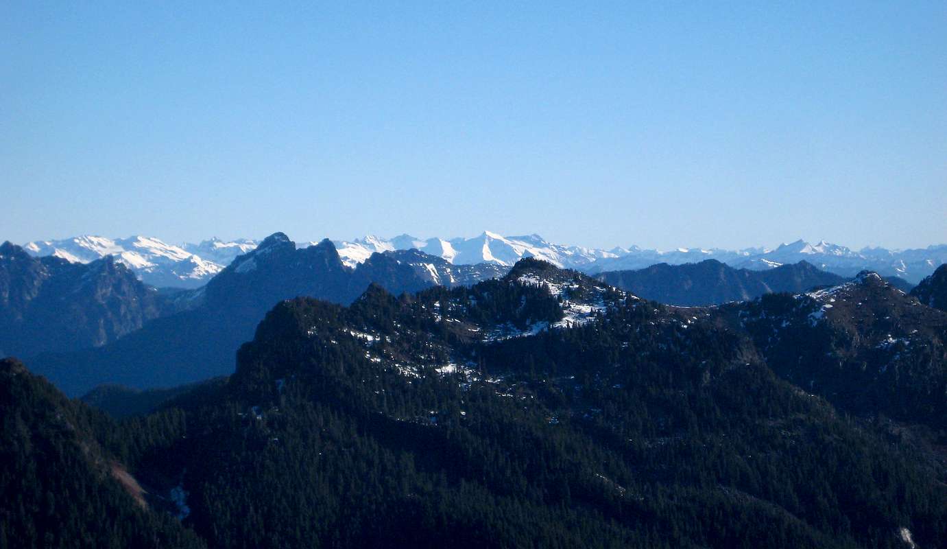 Red Mountain Benchmark from Mount Phelps : Photos, Diagrams & Topos ...